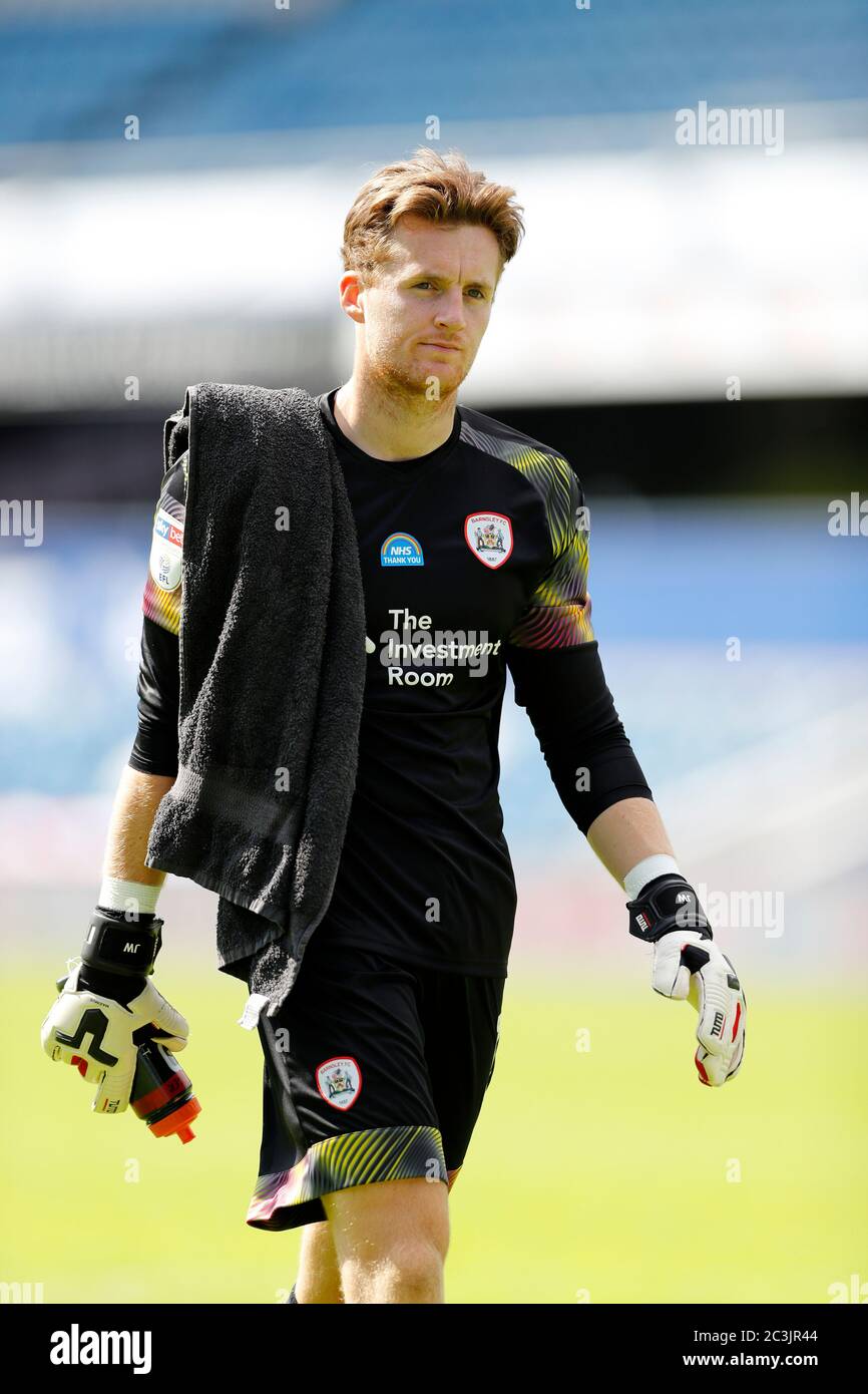 Queen park rangers goalkeeper hi-res stock photography and images - Alamy