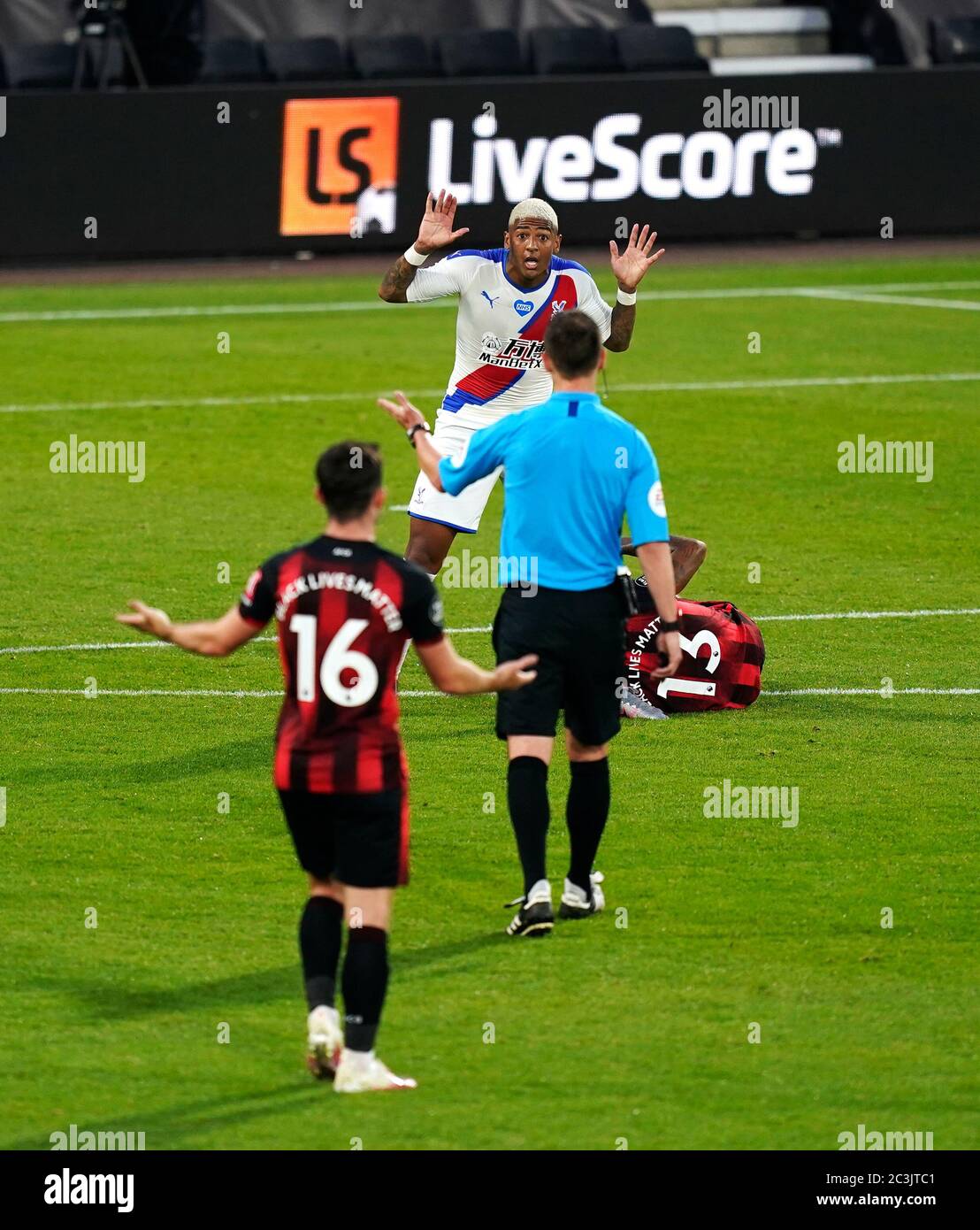 Patrick van aanholt reacts hi-res stock photography and images - Alamy