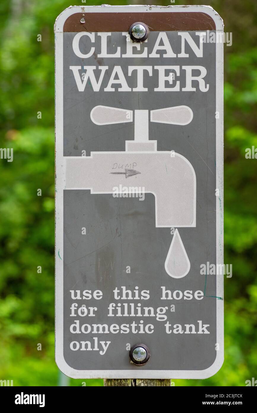 Clean Water sign in a National Forest campground Stock Photo - Alamy