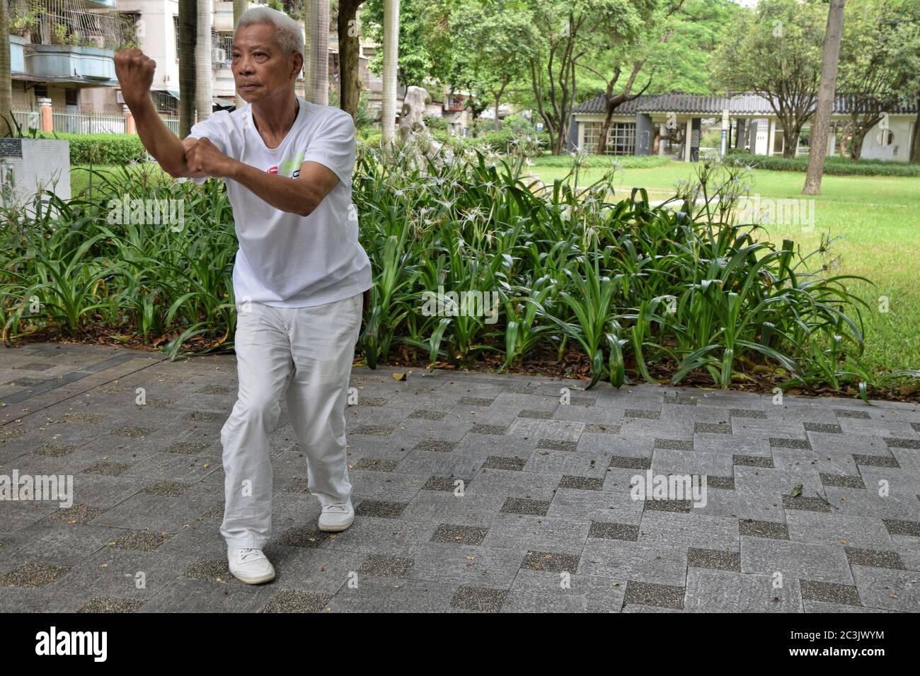 Shaolin techniques hi-res stock photography and images - Alamy