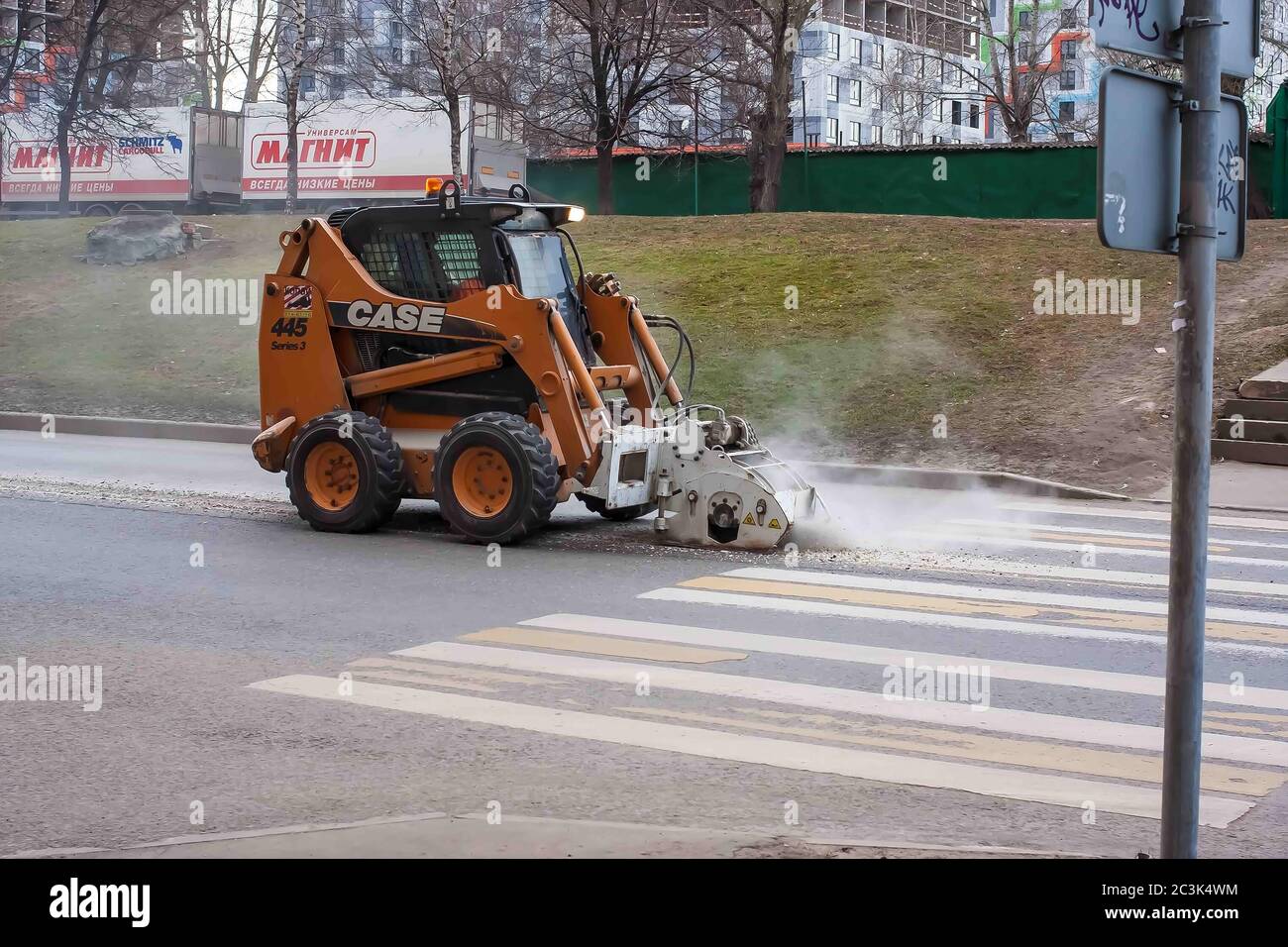 Bitumen cutter hi-res stock photography and images - Alamy