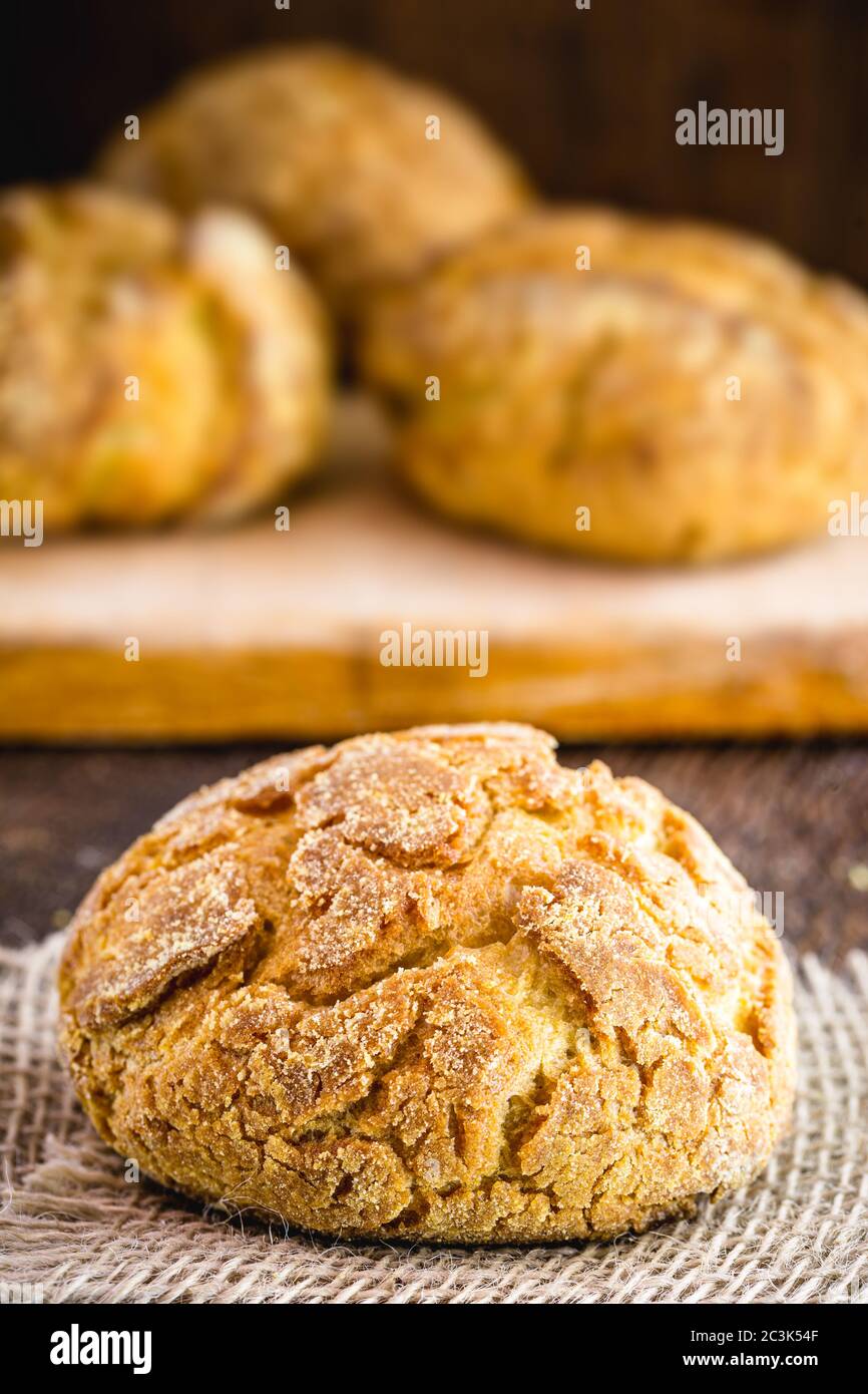Traditional Brazilian biscuit called "Broa de fubá ou broinha". Made ...