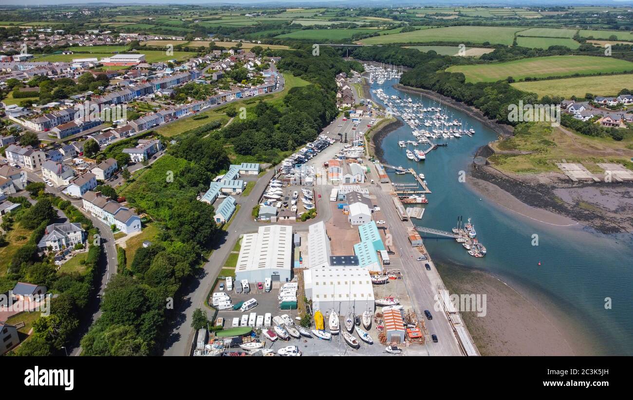 Cleddau Estuary High Resolution Stock Photography and Images - Alamy