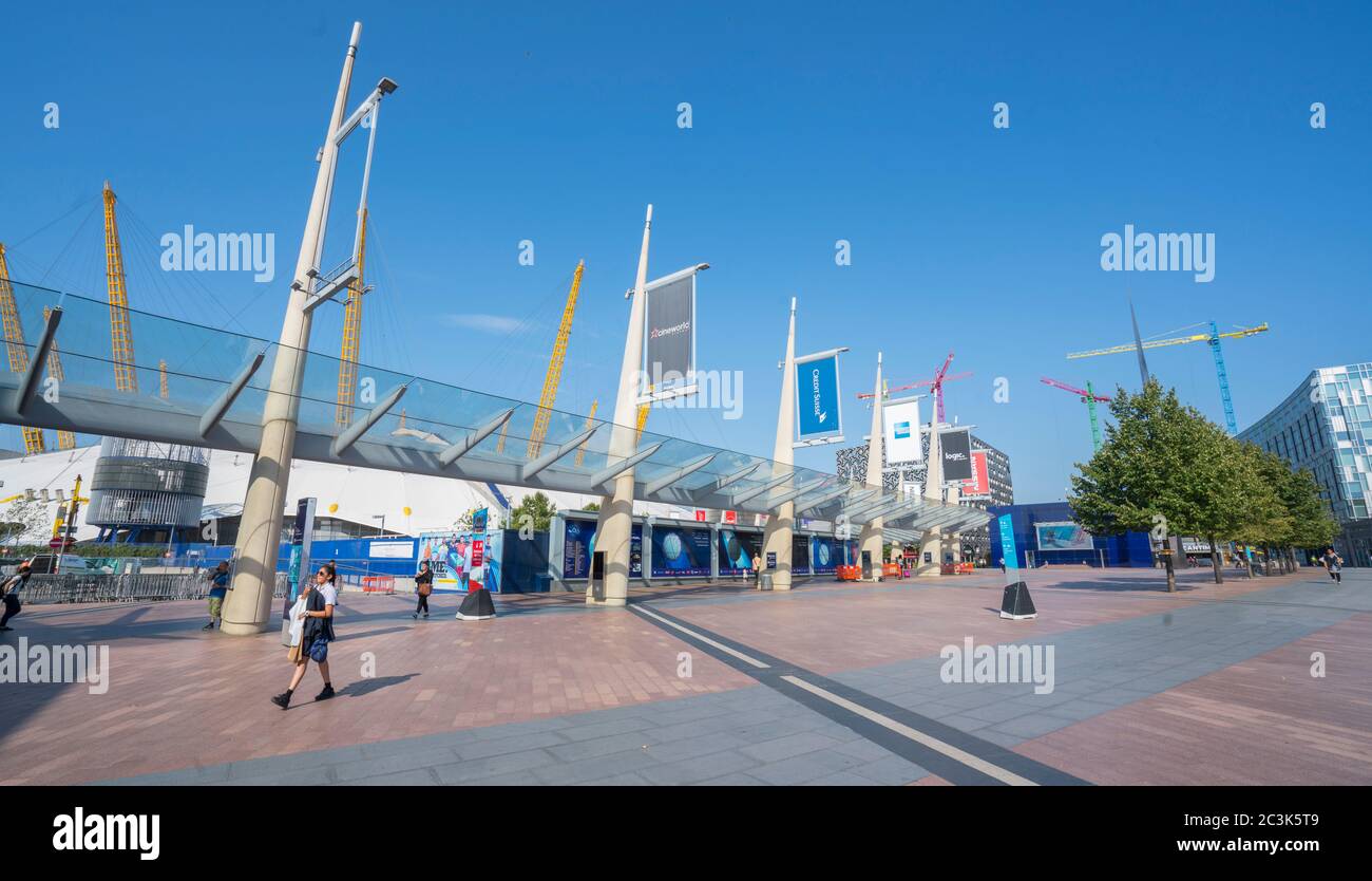 Peninsula Square at North Greenwich - O2 Arena - LONDON, ENGLAND ...