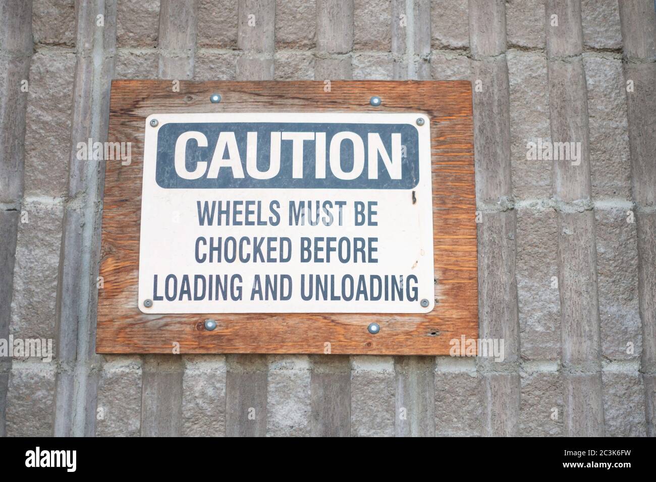 Loading Dock Trucks High Resolution Stock Photography and Images - Alamy