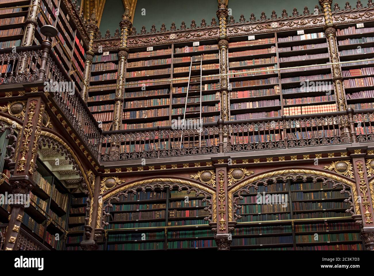 Old archive shelves full hi-res stock photography and images - Alamy