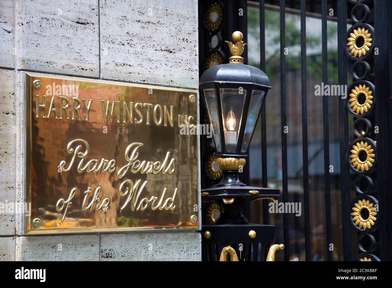 Harry Winston Store on 5th Avenue, Midtown Manhattan, New York City ...