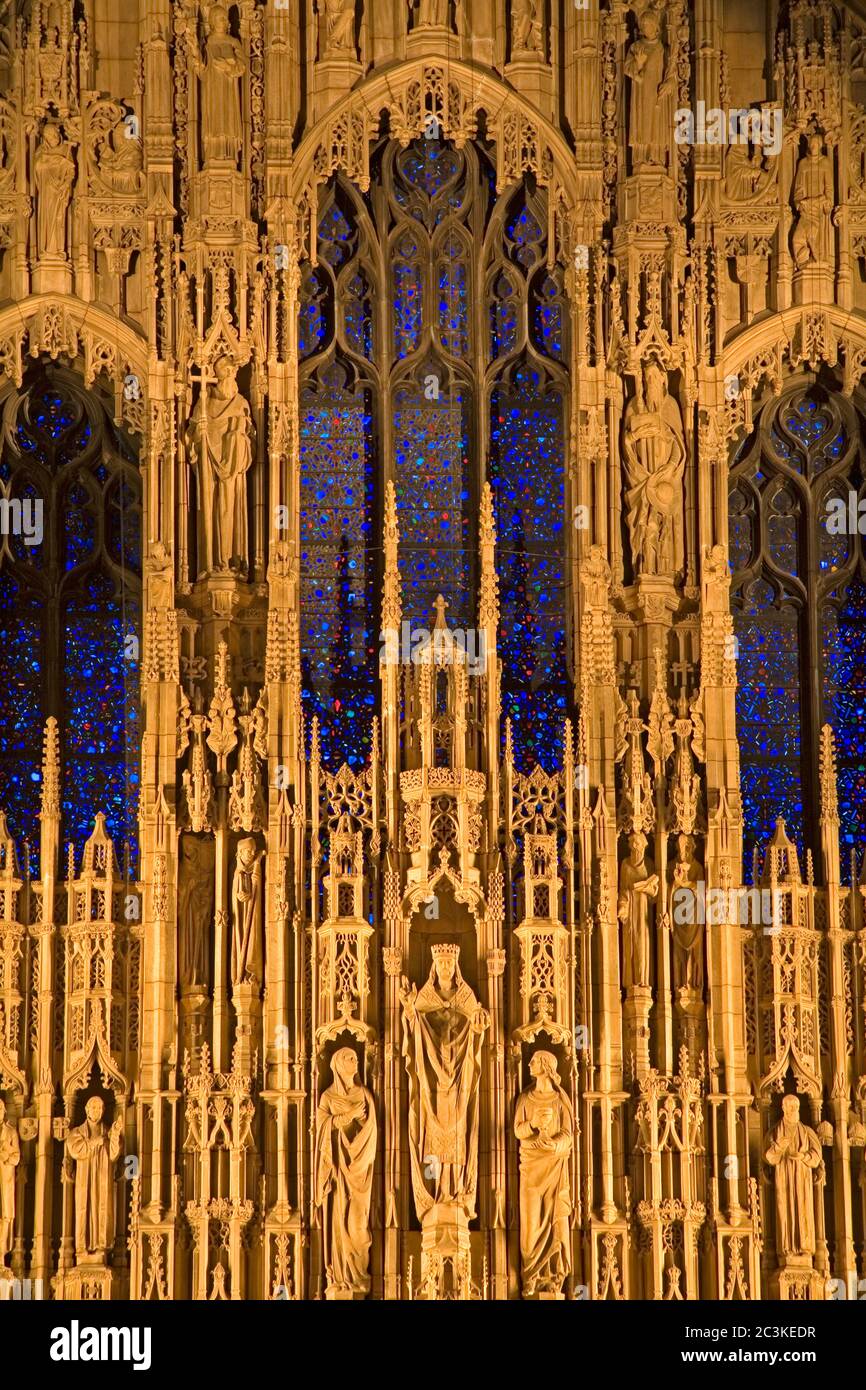 St. Thomas Church, 5th Avenue, Midtown Manhattan, New York City, New York, USA Stock Photo - Alamy