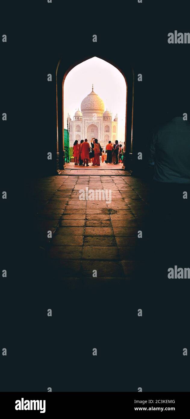 Vertical shot of the entrance to Taj Mahal Stock Photo - Alamy