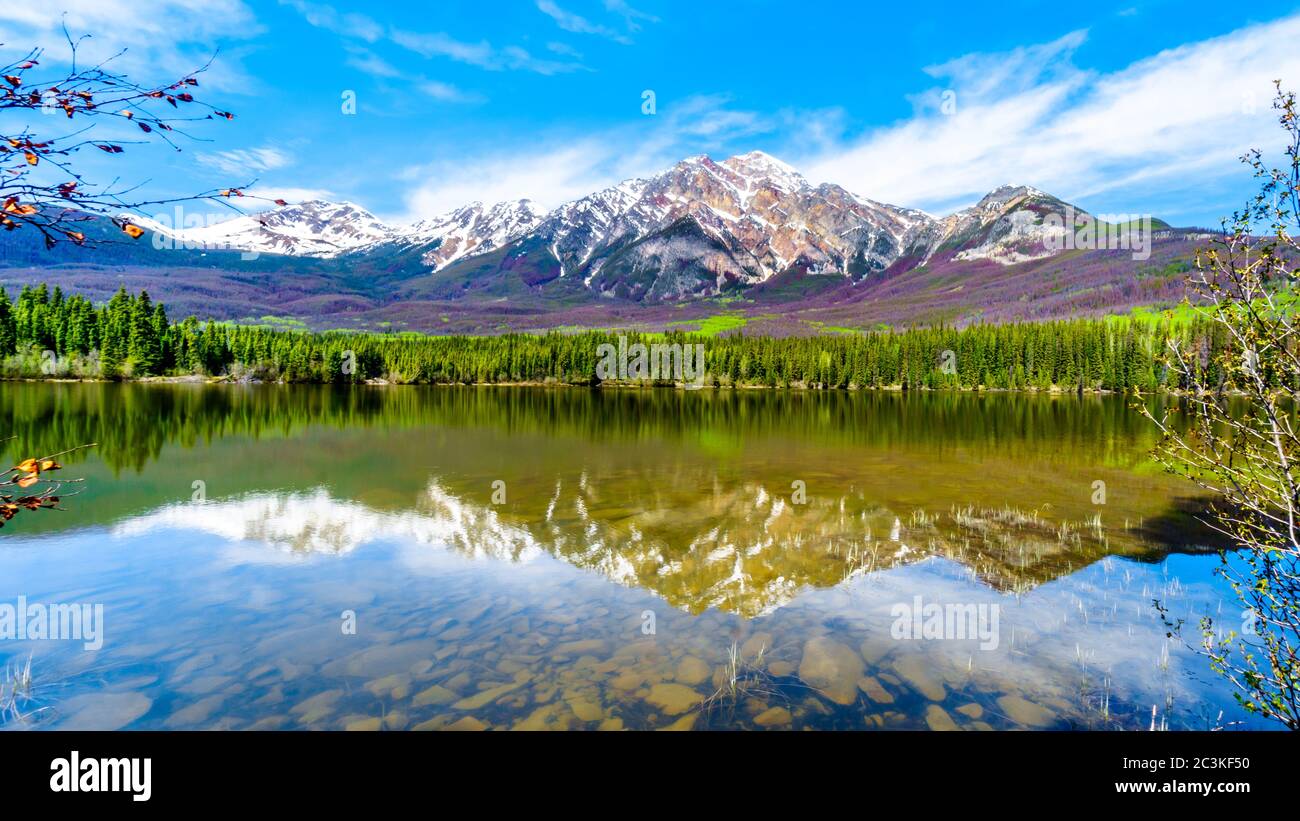 Victoria cross range hi-res stock photography and images - Alamy