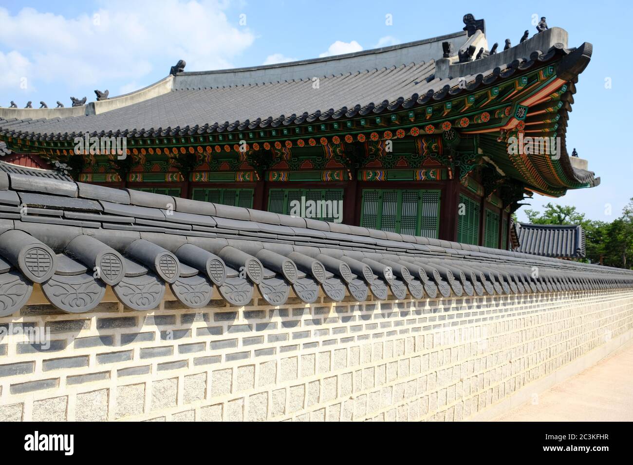 Seoul South Korea - Gyeongbokgung Palace wall Stock Photo - Alamy