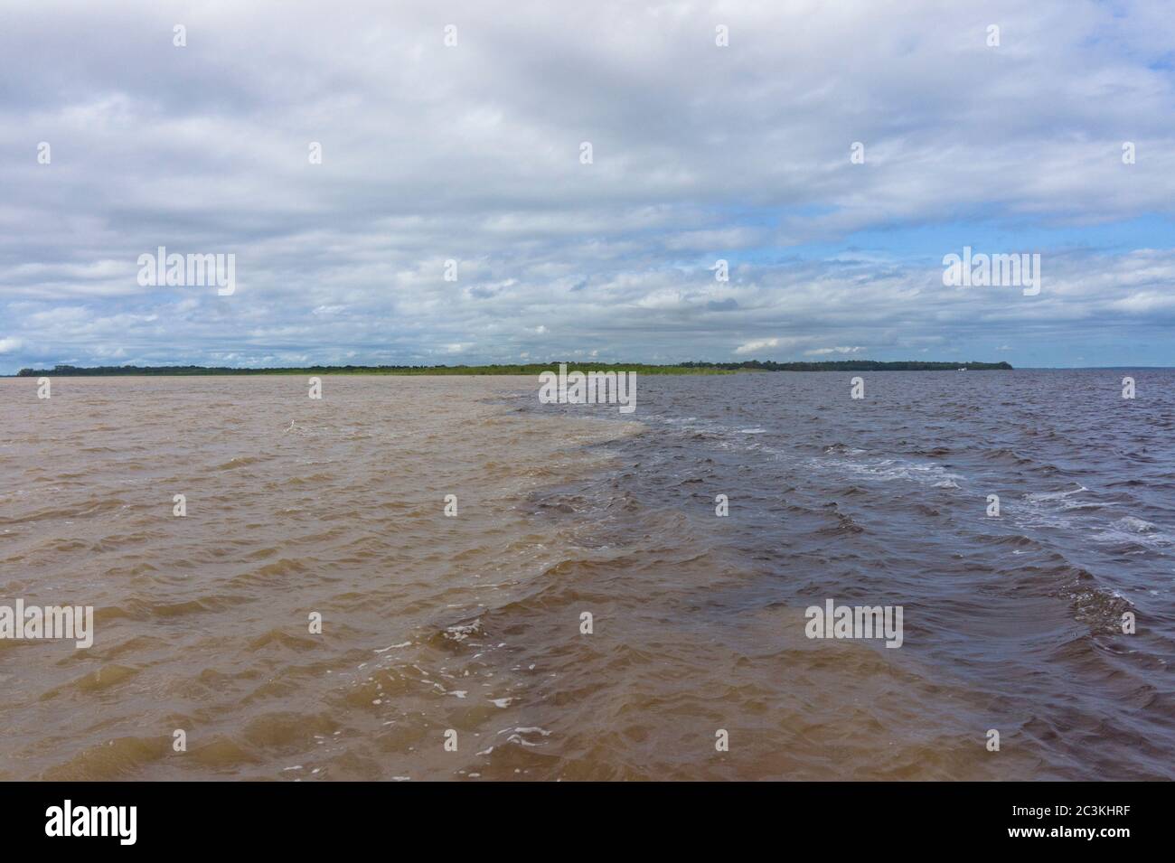 Meeting of the waters amazon hi-res stock photography and images - Alamy