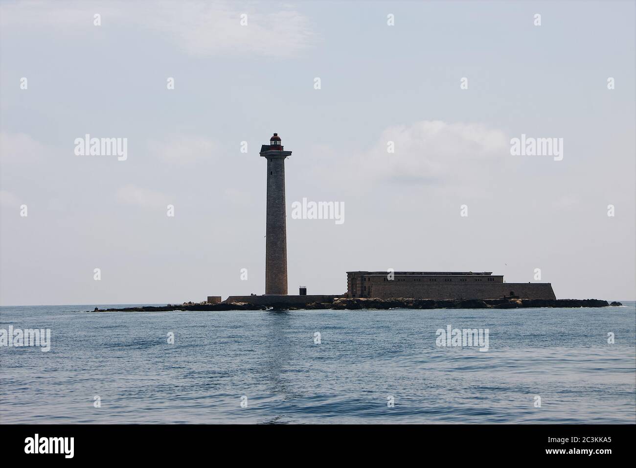 Famous Perry's Victory and International Peace Memorial Put-in-Bay USA ...