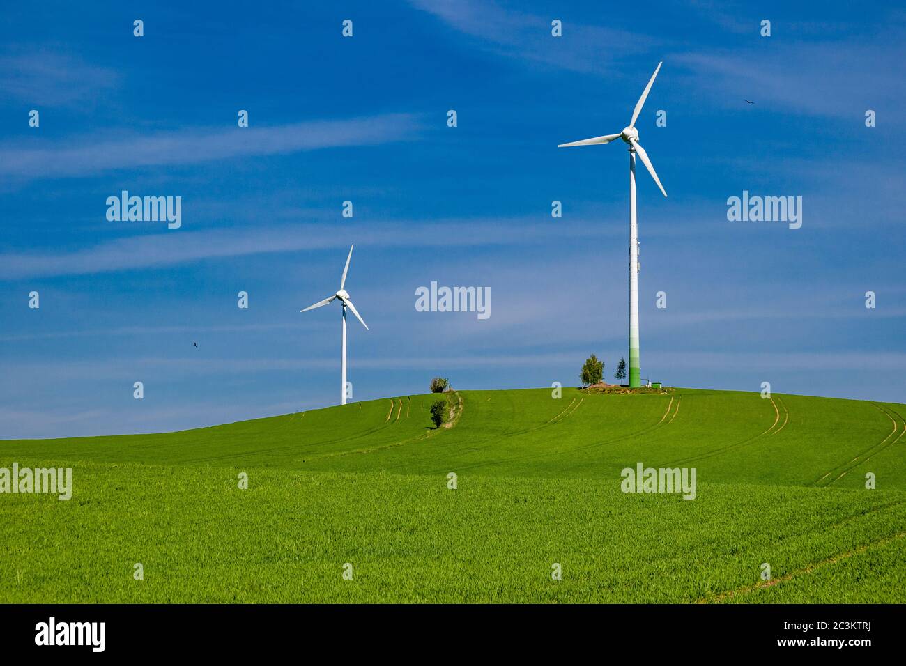 Rotating windturbine hi-res stock photography and images - Alamy