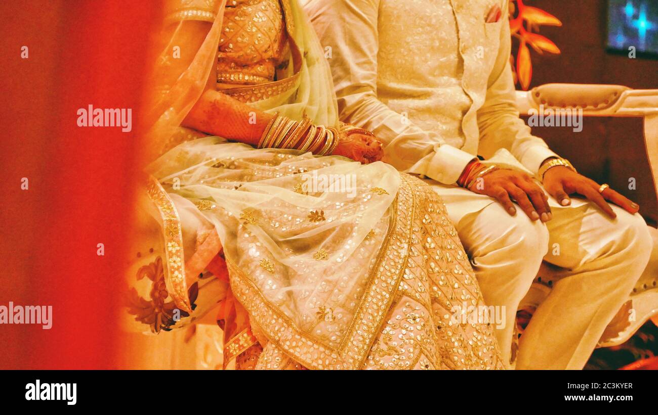 Indian bride and groom during the wedding ceremony Stock Photo - Alamy