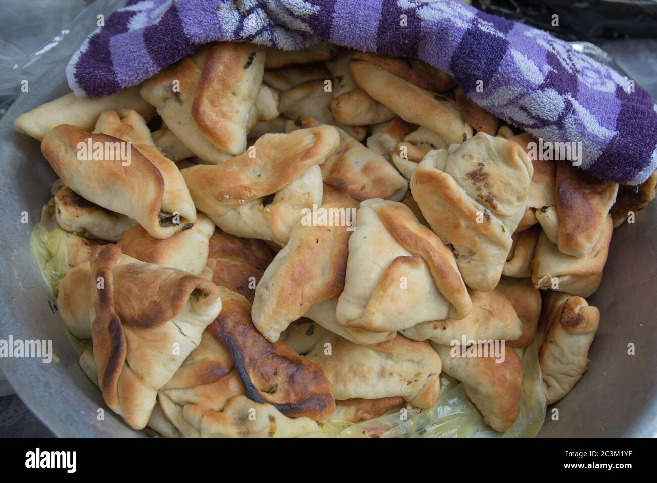 Fatayer hi-res stock photography and images - Alamy