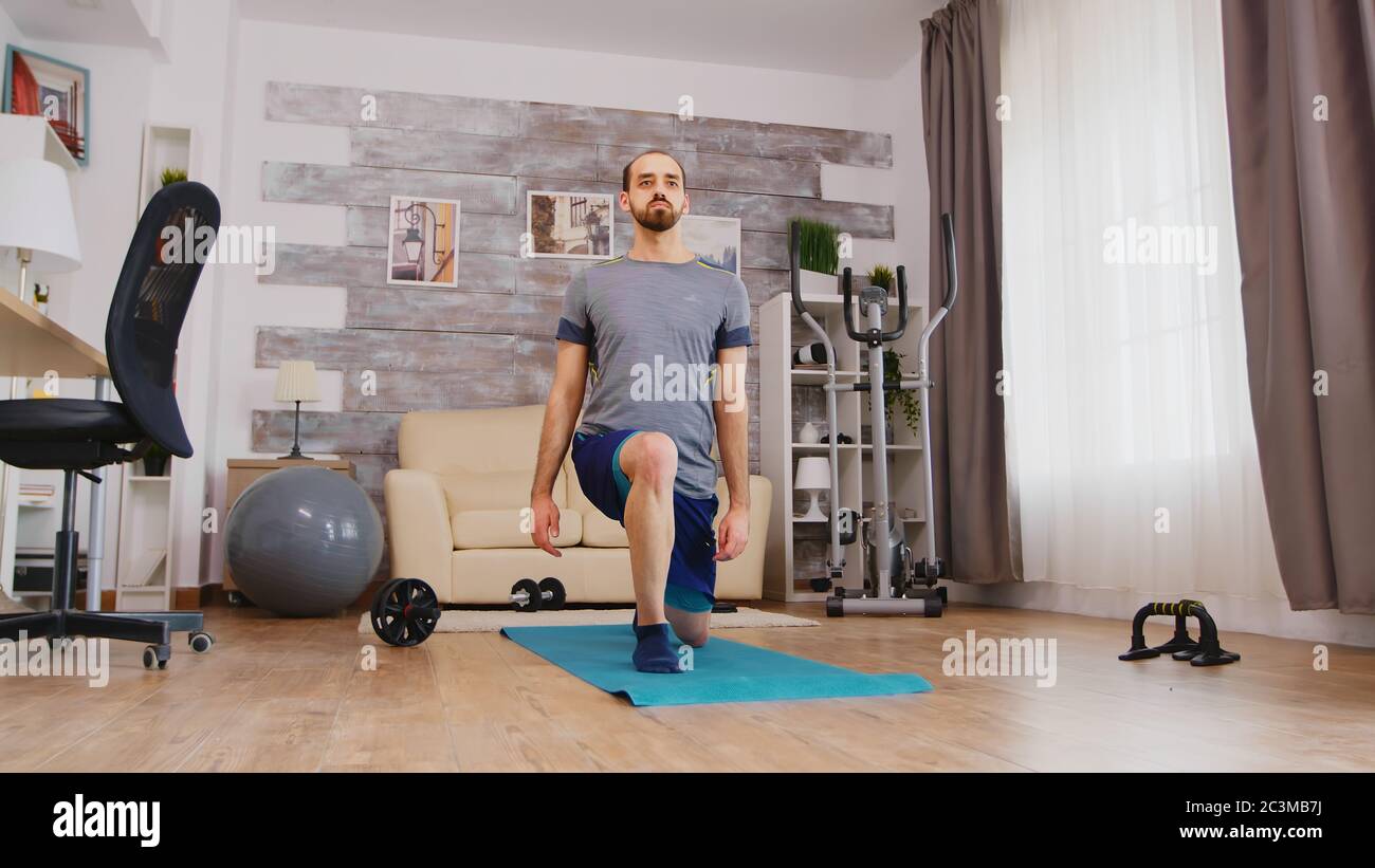 Lunges and home hi-res stock photography and images - Alamy