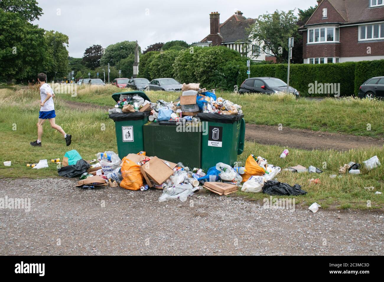 Empty beer boxes hi-res stock photography and images - Alamy