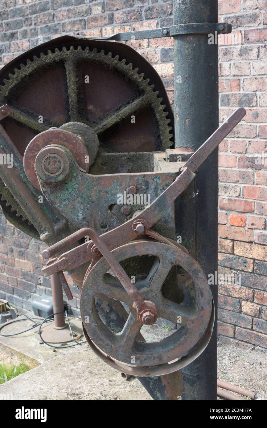 detail of rusty old cast iron canal crane at Middleport Pottery Stoke ...