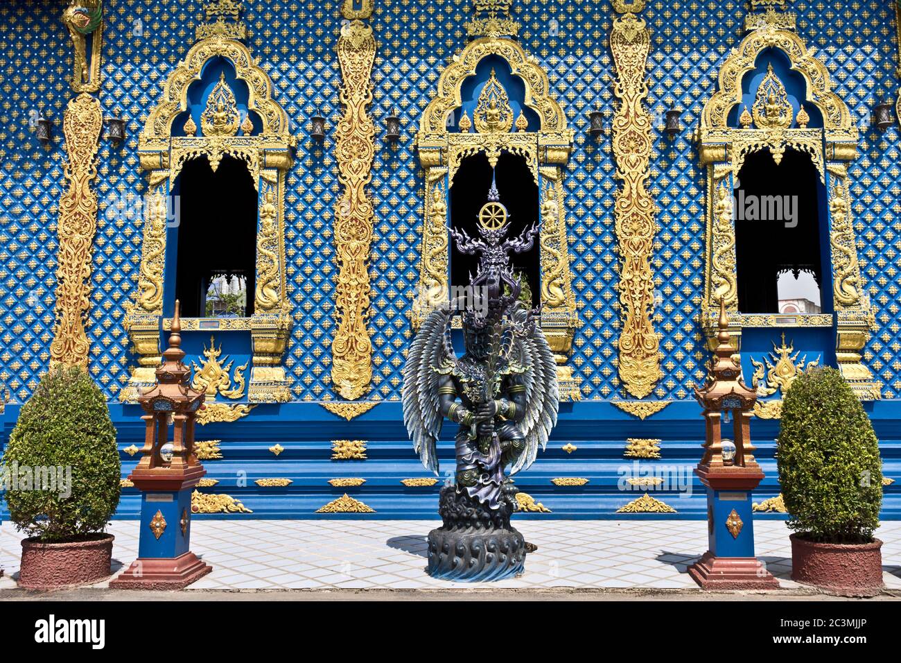Wat Rong Seur Ten (Blue Temple), Chiang Rai, Thailand, Asia Stock Photo ...