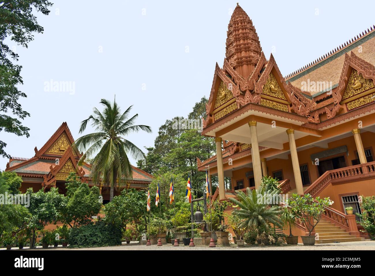 Wat cambodia central gallery hi-res stock photography and images - Alamy
