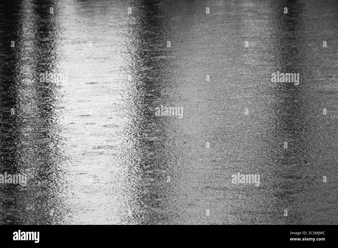 Rain drop splash on leaf Black and White Stock Photos & Images - Alamy