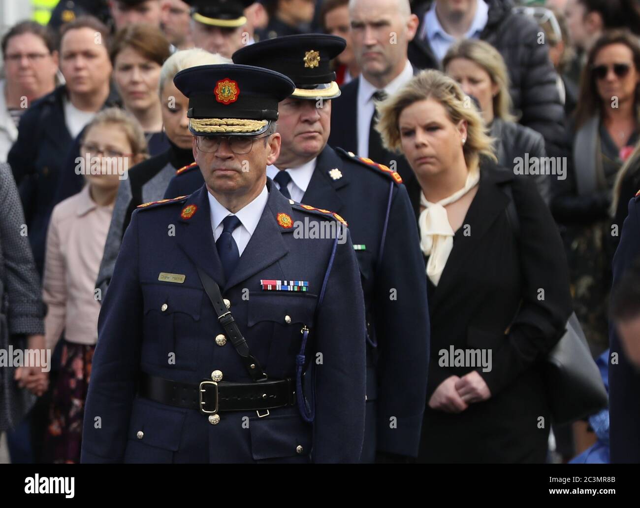 The coffin of detective garda colm horkan hi-res stock photography and ...