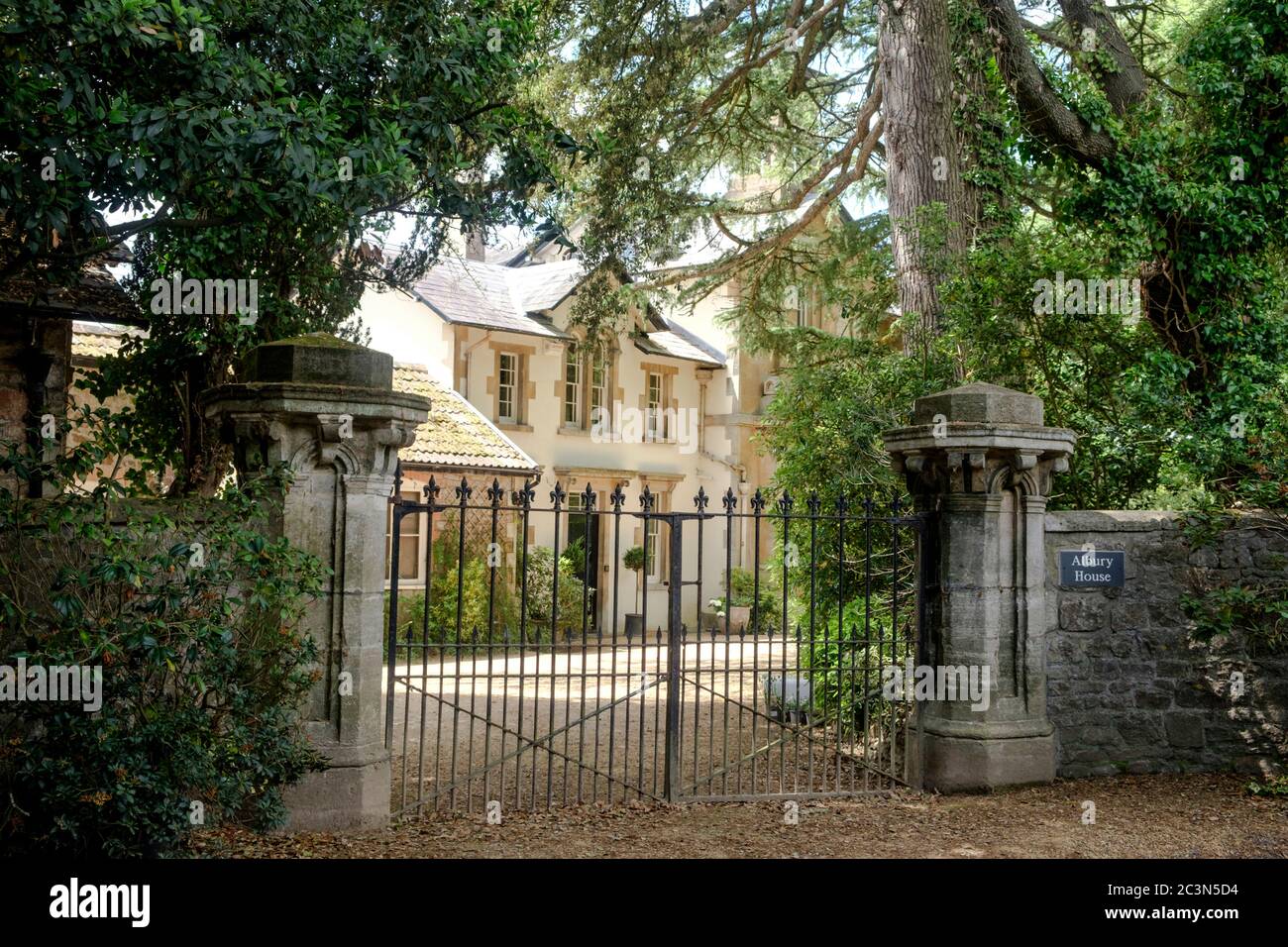 Wrington hi-res stock photography and images - Alamy