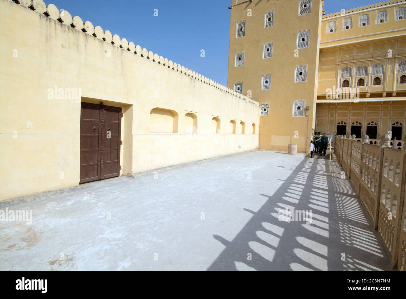 Inside hawa mahal palace winds hi-res stock photography and images - Alamy