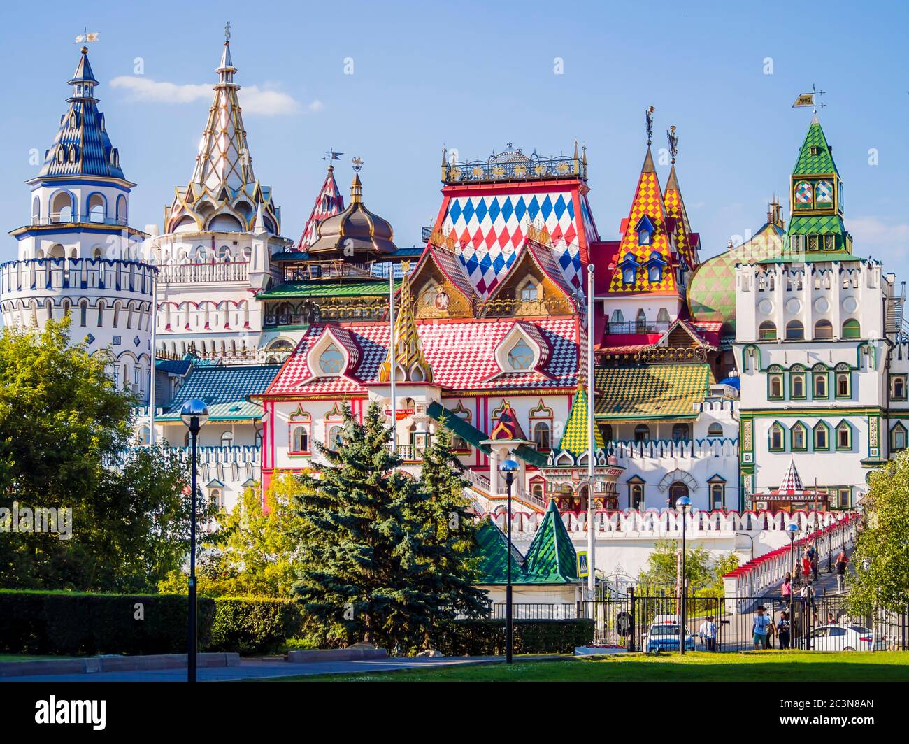 Stunning view of the colored architectures of Izmailovsky Kremlin ...