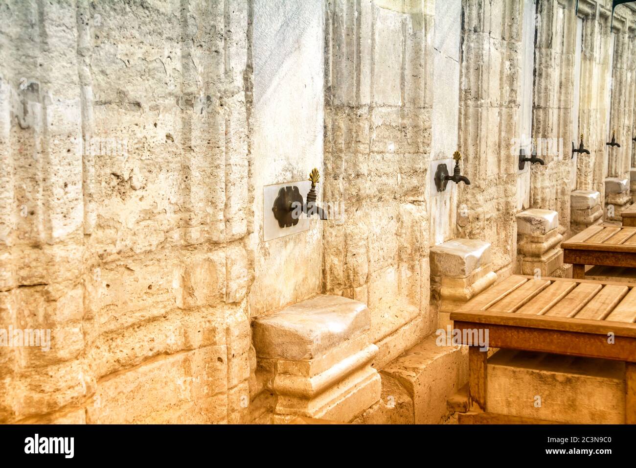 Blue Mosque. Places for ritual ablution. Istanbul Stock Photo - Alamy