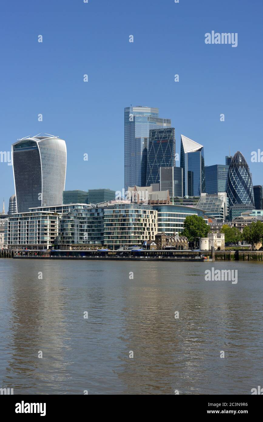 City of london square mile buildings hi-res stock photography and ...