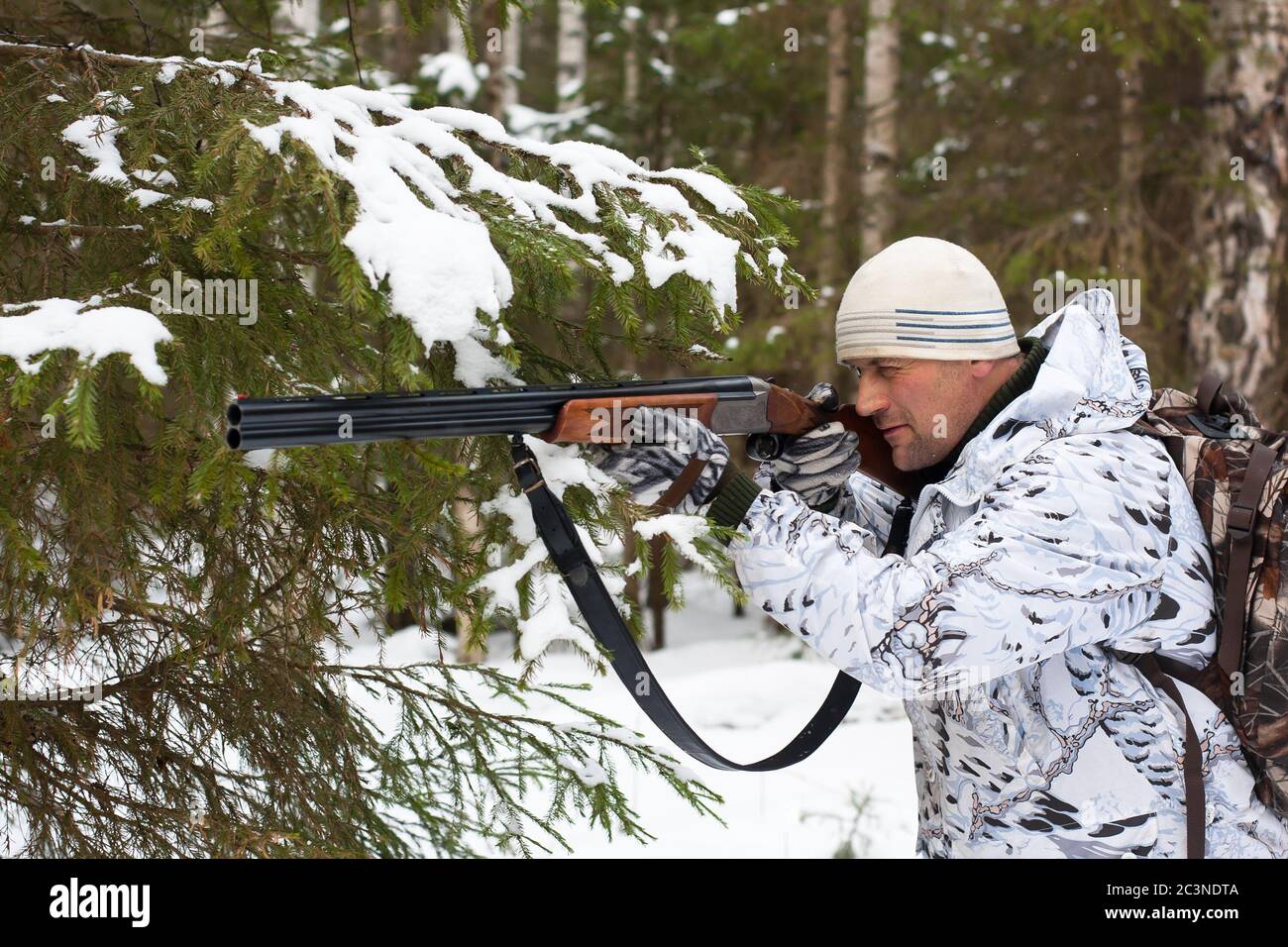 Human camouflage hi-res stock photography and images - Alamy