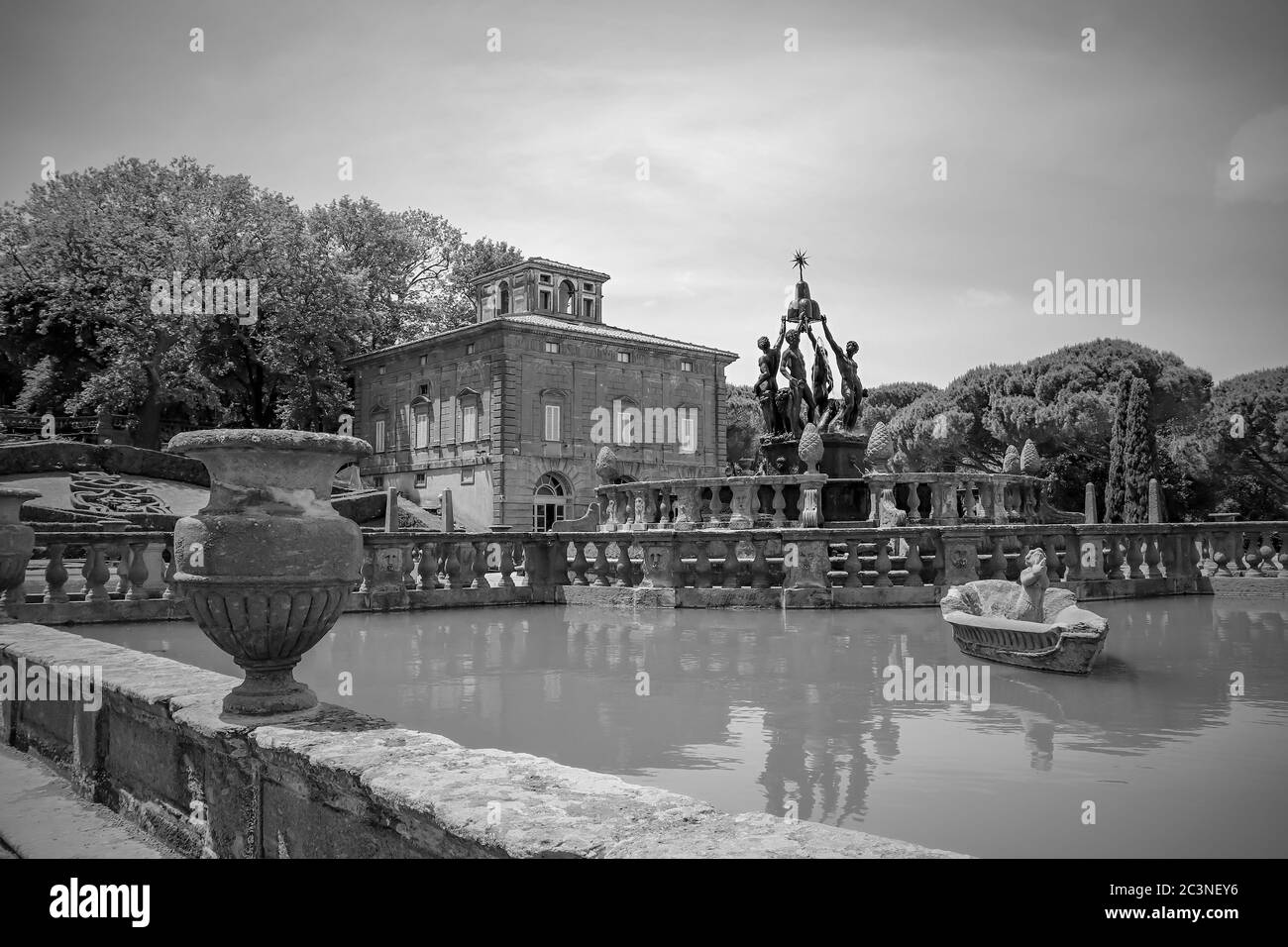 Renaissance and mannerist architecture Black and White Stock Photos ...