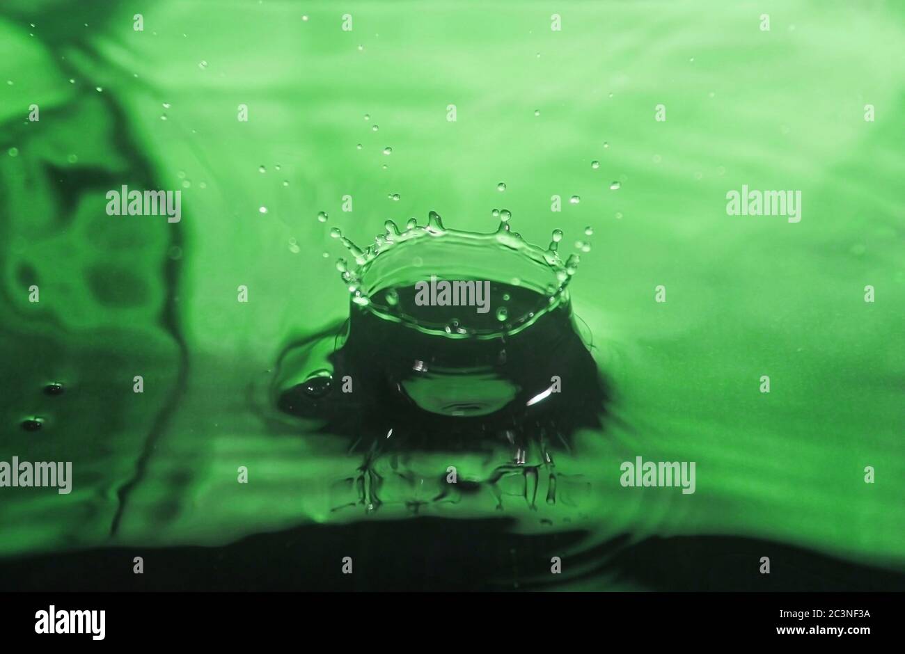 Water splash crown on water surface - Droplet Photography Stock Photo ...