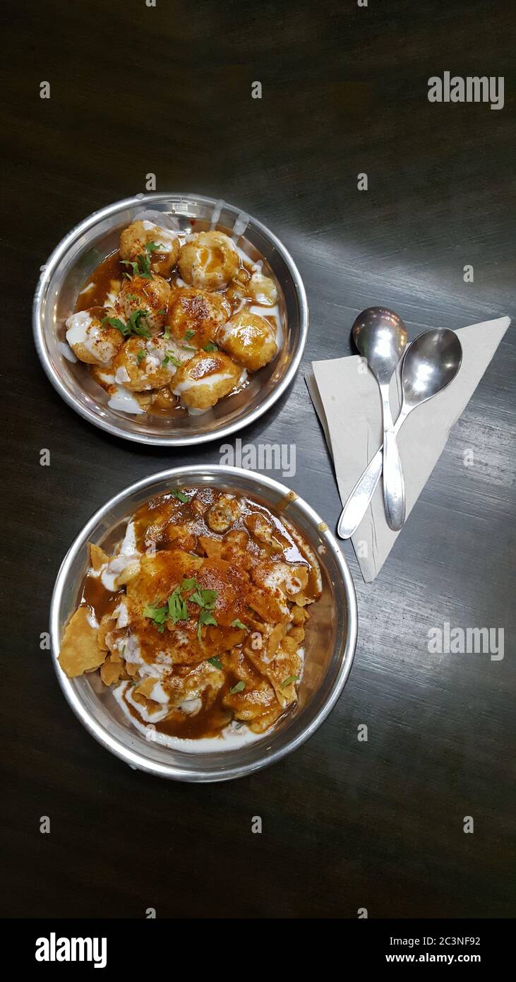 Channa chaat hi-res stock photography and images - Alamy