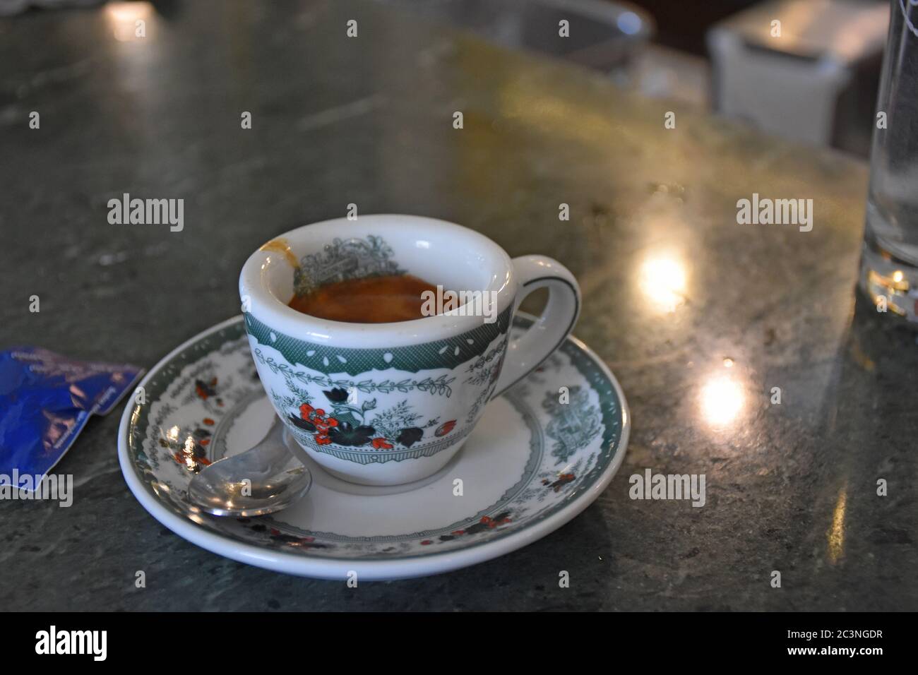 Italy, Naples, view and details of the interior of the Gambrinus cafe ...