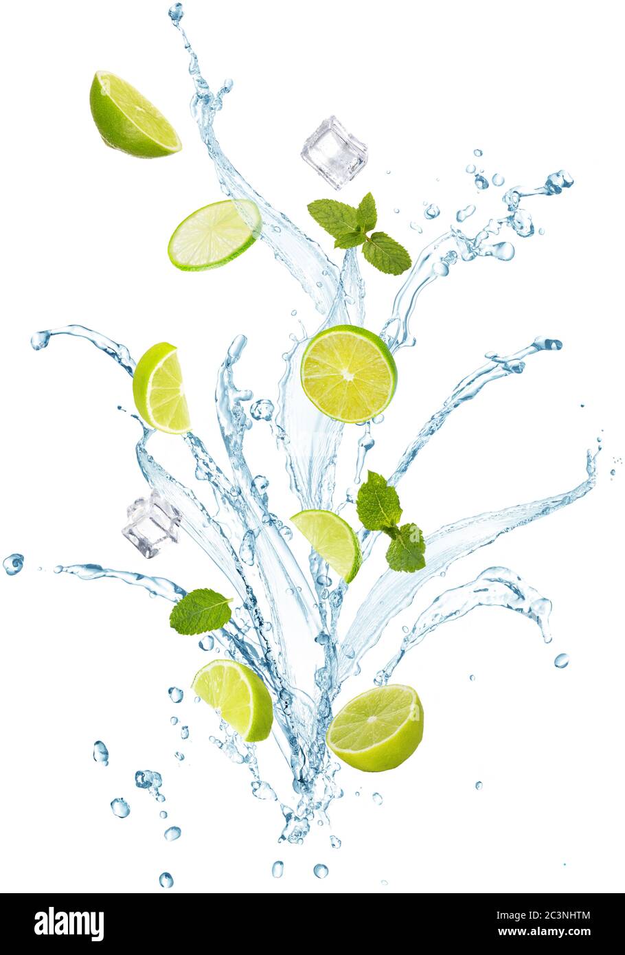 Lime slices ice cubes Cut Out Stock Images & Pictures - Alamy