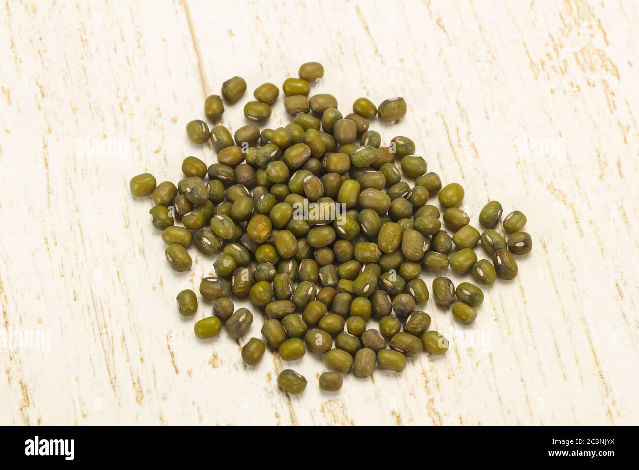 Dry raw beans mung ready for cooking Stock Photo - Alamy