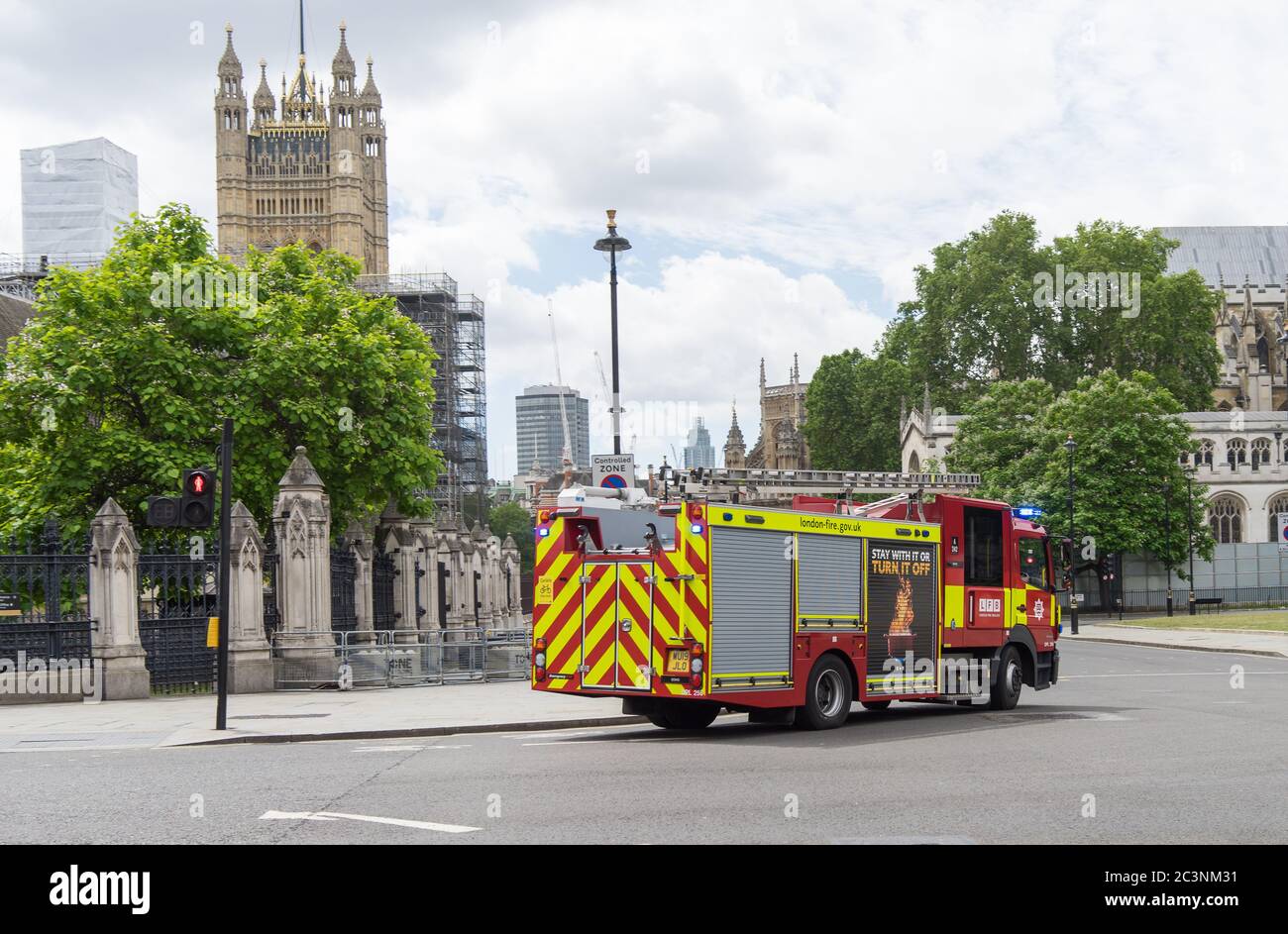 Fire engine outside the Houses of Parliament. London Stock Photo - Alamy