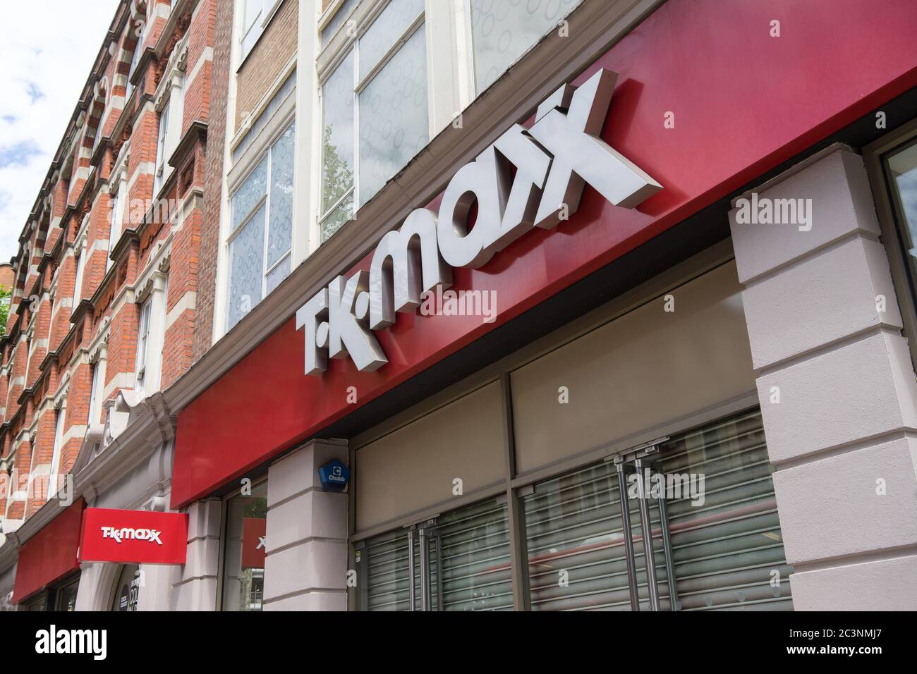 Tk maxx shop store hi-res stock photography and images - Alamy