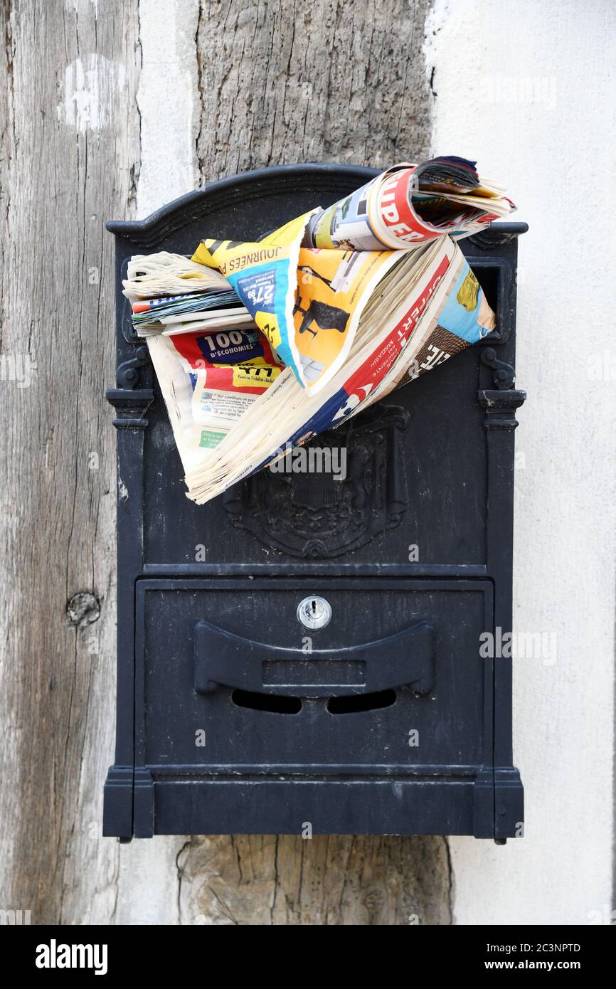 Full letter box hi-res stock photography and images - Alamy