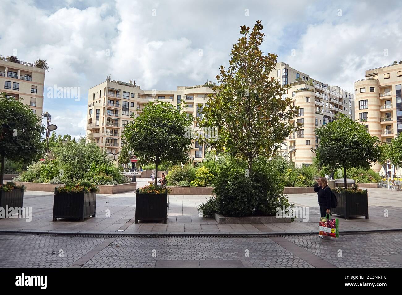 Place georges pompidou hi-res stock photography and images - Alamy