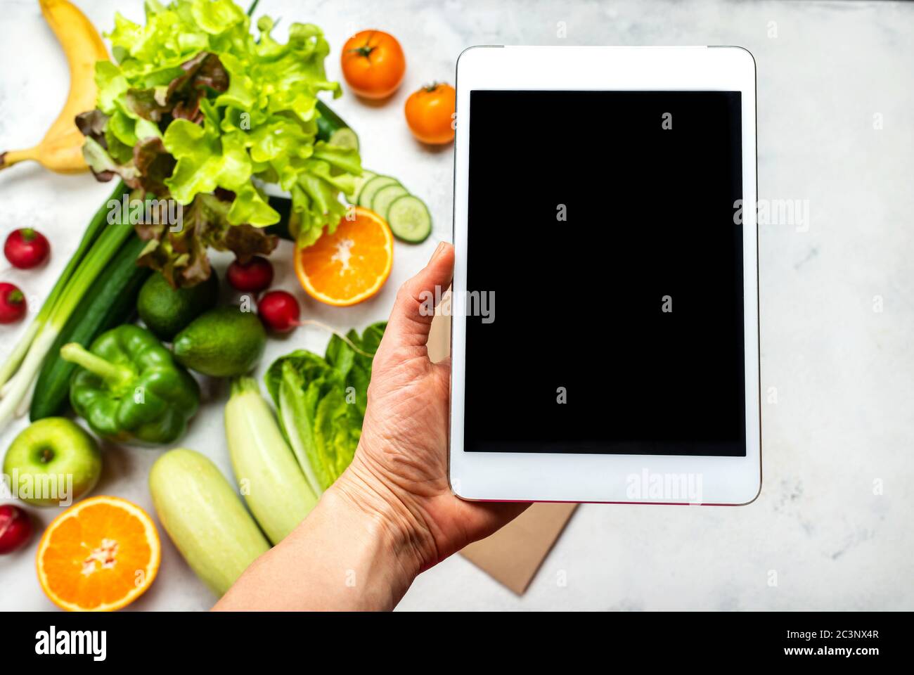 Food order screen hi-res stock photography and images - Alamy