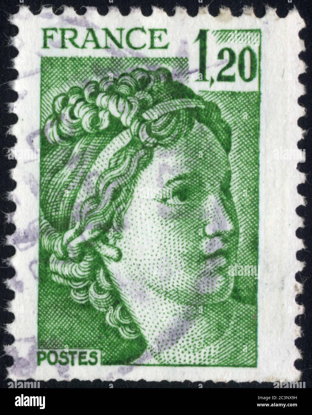 Timbre oblitéré Marianne verte. 1,20. Postes. France Stock Photo - Alamy