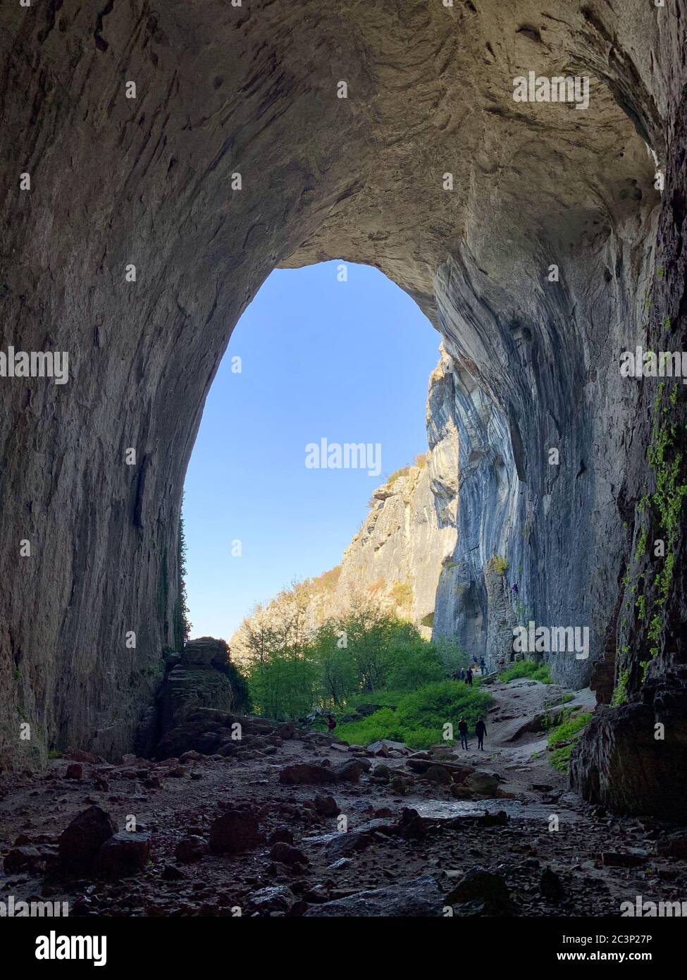 Arch in a cave Stock Photo - Alamy