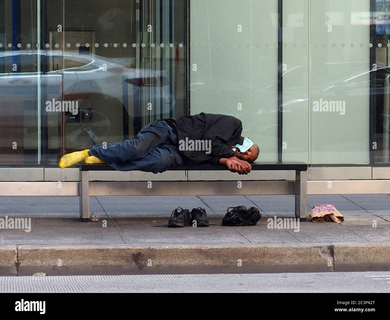 Homeless shelter usa 2020 hi-res stock photography and images - Alamy