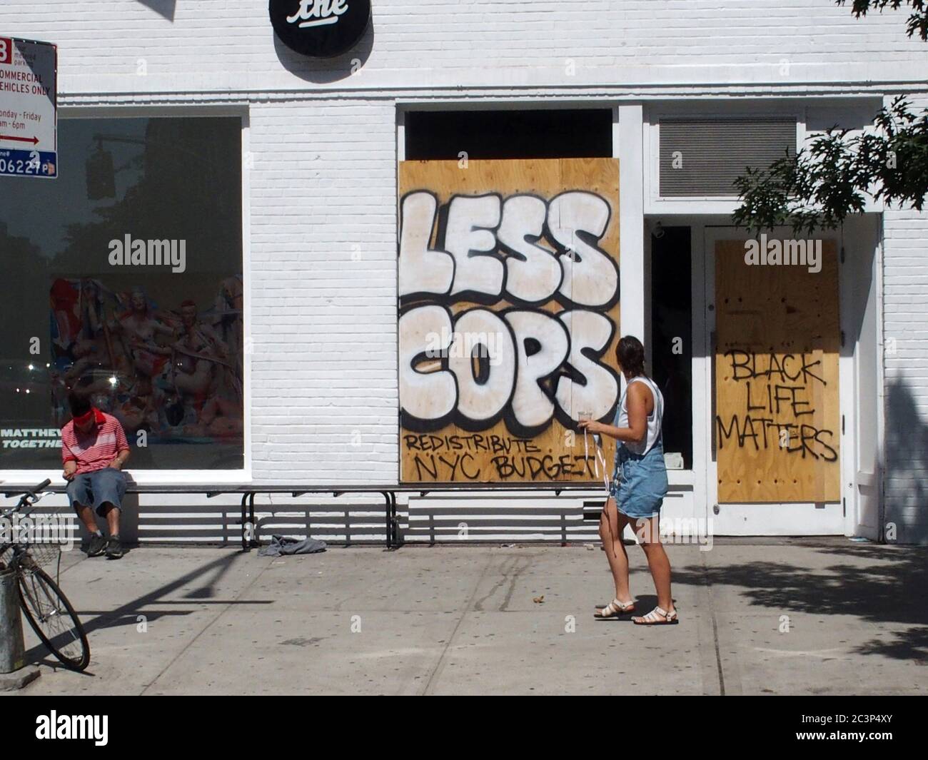 Different neighborhoods hi-res stock photography and images - Alamy