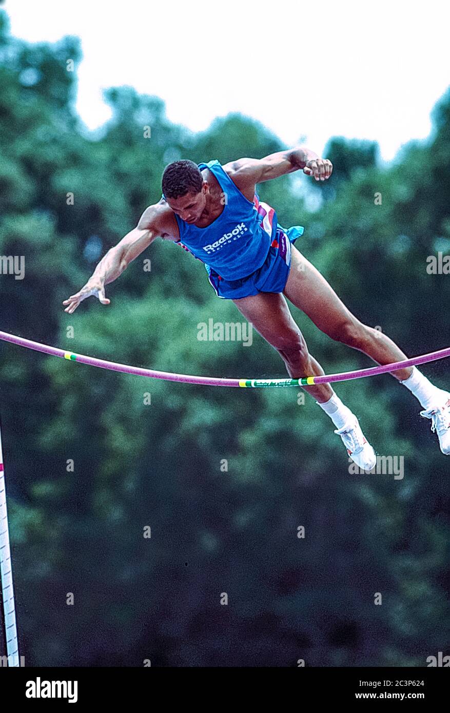 1992 usa olympic track and field team trials hi-res stock photography ...