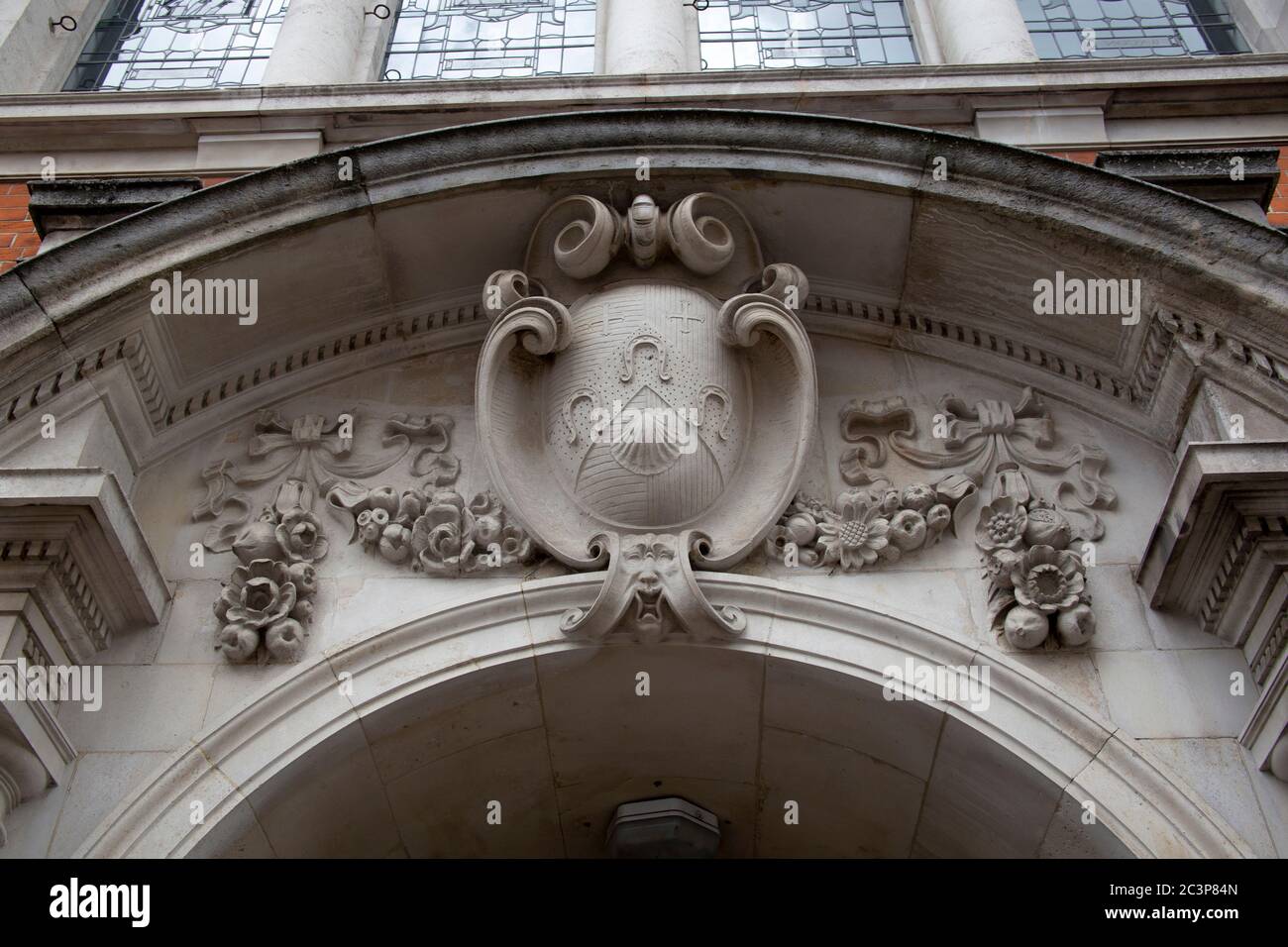 Royal coat of arms of the united kingdom hi-res stock photography and ...